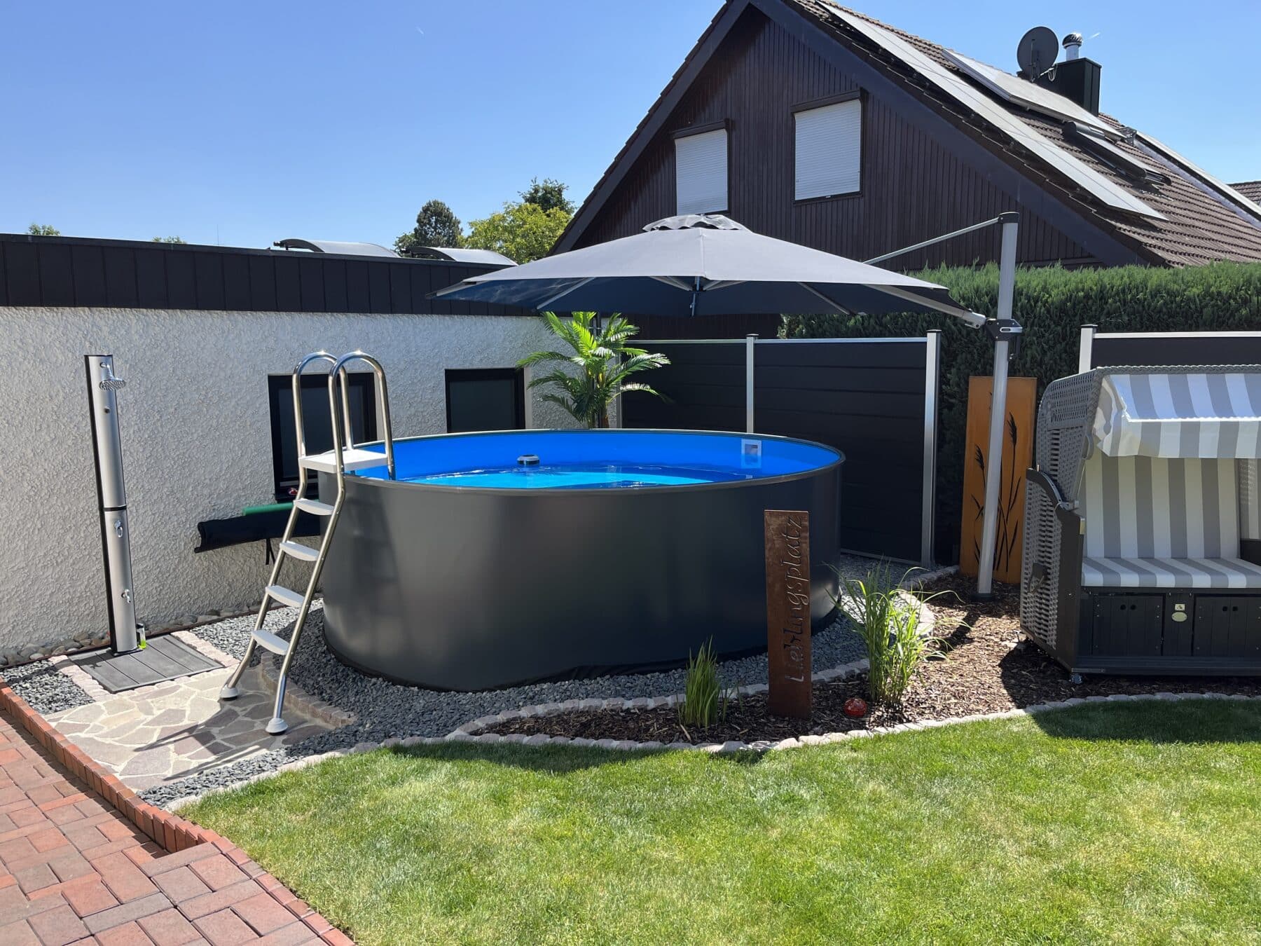 Aus Klein mach Groß - Poolheld